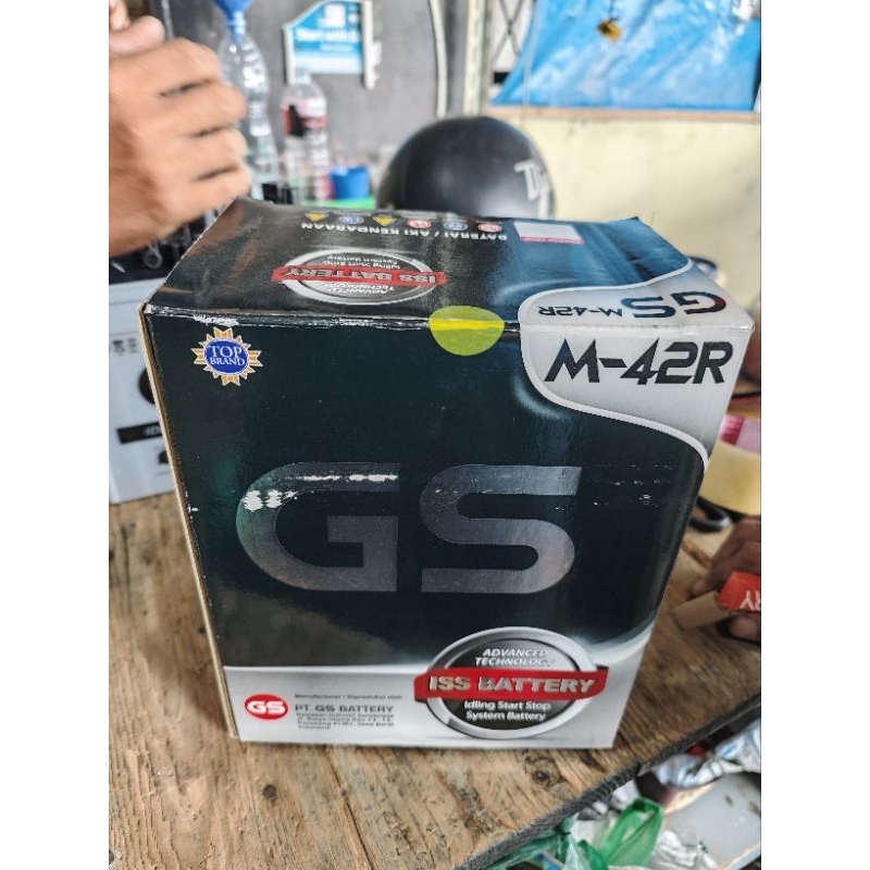 Jual AKI BATERAI GS ASTRA M42R FOR START STOP ISS 38AH 450CCA RUSH ISS M-42R/M42 | Shopee Indonesia