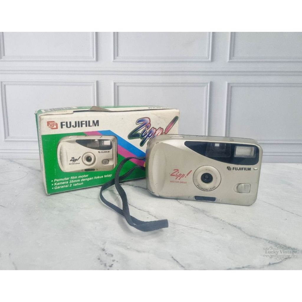 Jual Vintage Kamera Analog Fujifilm 35mm | Shopee Indonesia