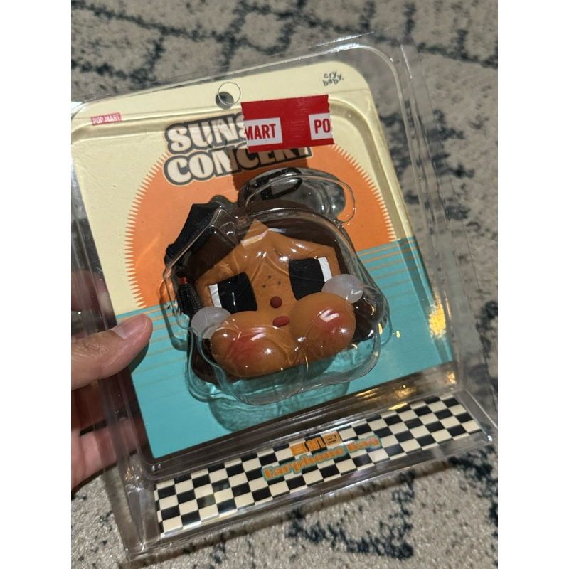 Jual Cry Baby - Sunset Concert Pop Mart | Shopee Indonesia
