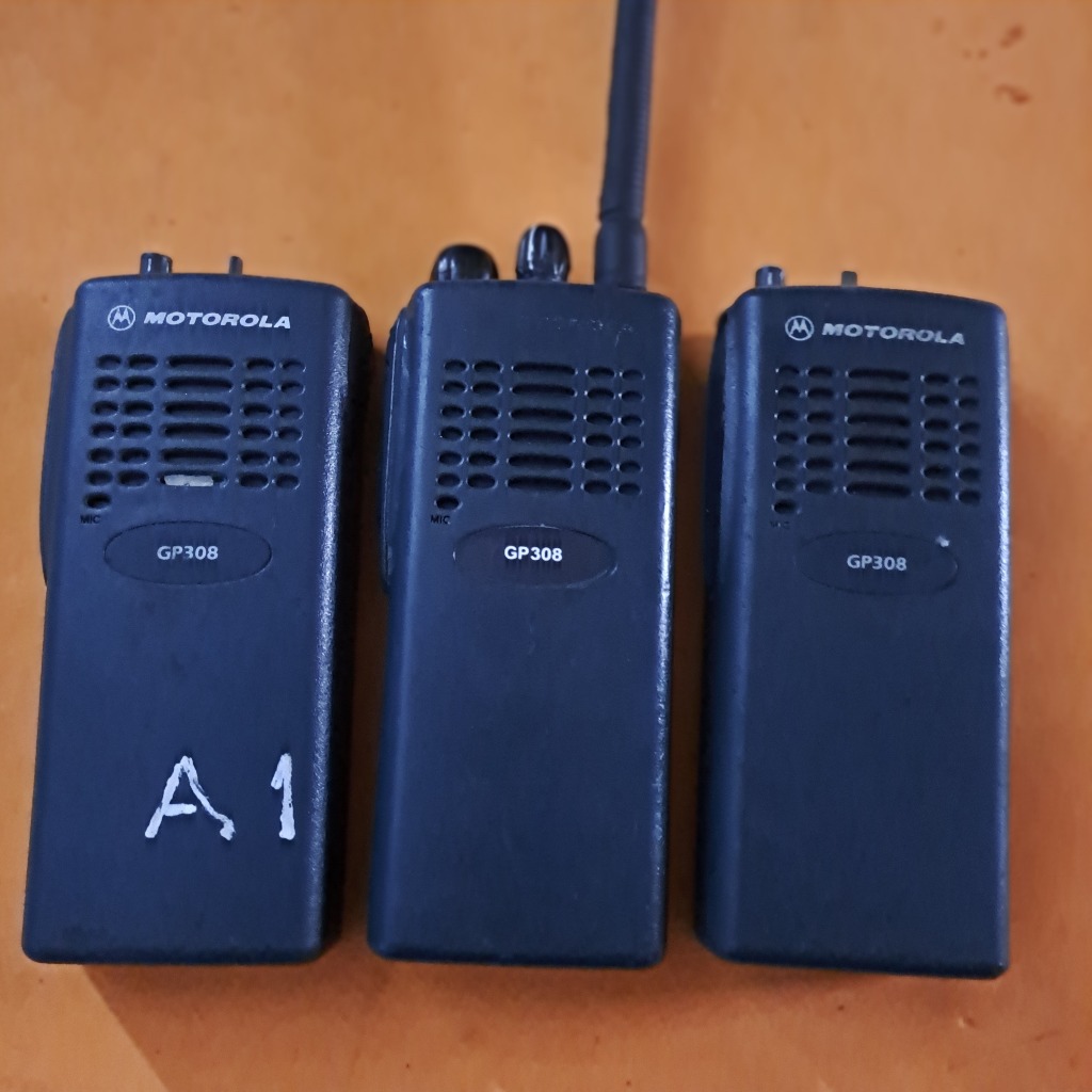 Jual MESIN HT MOTOROLA GP308 UHF DAN MOTOROLA GP 308 UHF NORMAL HARGA ...