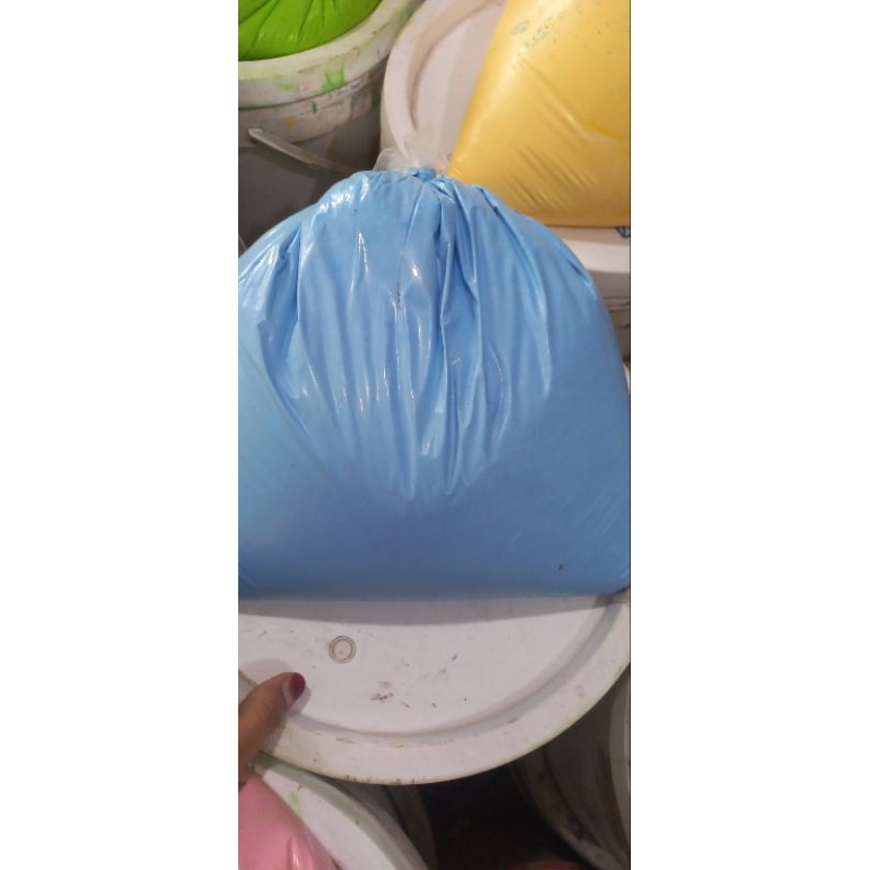 Jual cat tembok berat 1kg warna biru telor asin kode 011 kualitas di ...