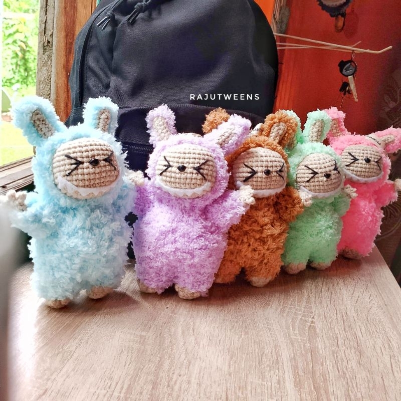 Jual Boneka Labubu Crochet - Labubu Keychain Amigurumi | Shopee Indonesia