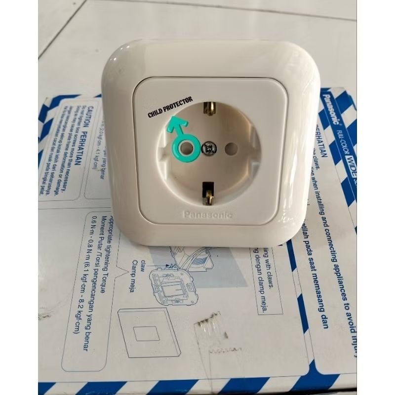 Jual Stop Kontak CP Child PROTECTOR PANASONIC WEJ 1121-7 Stop Kontak ...