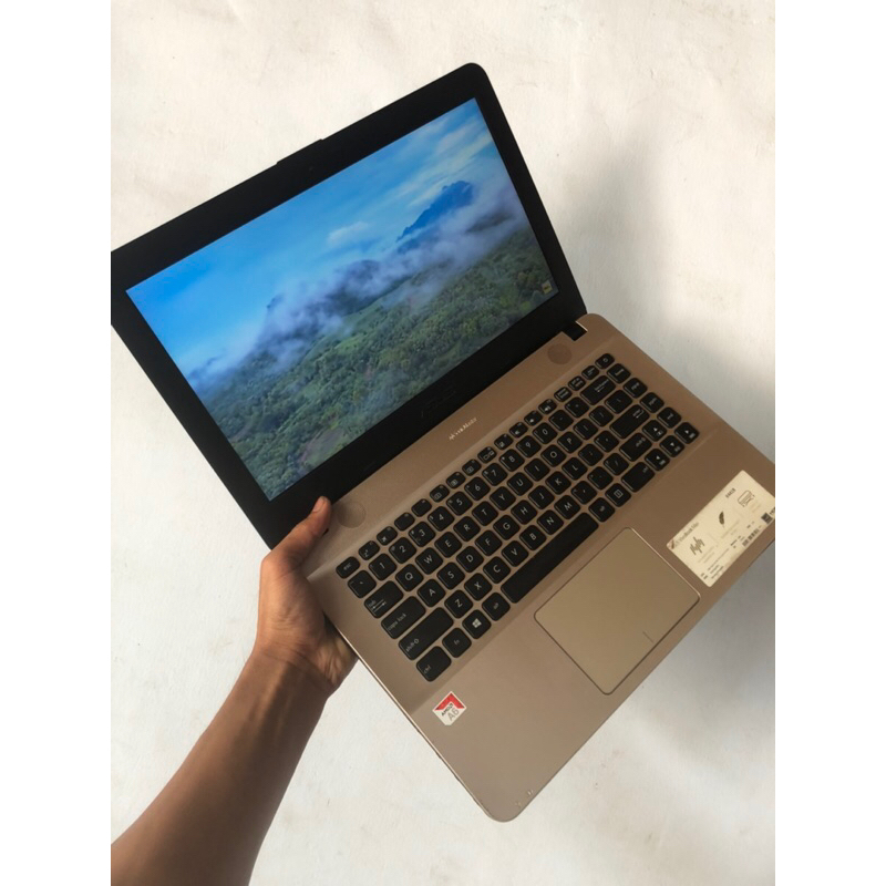 Jual Laptop Asus Vivobook X441B Cocok buat Design & Gaming | Shopee ...