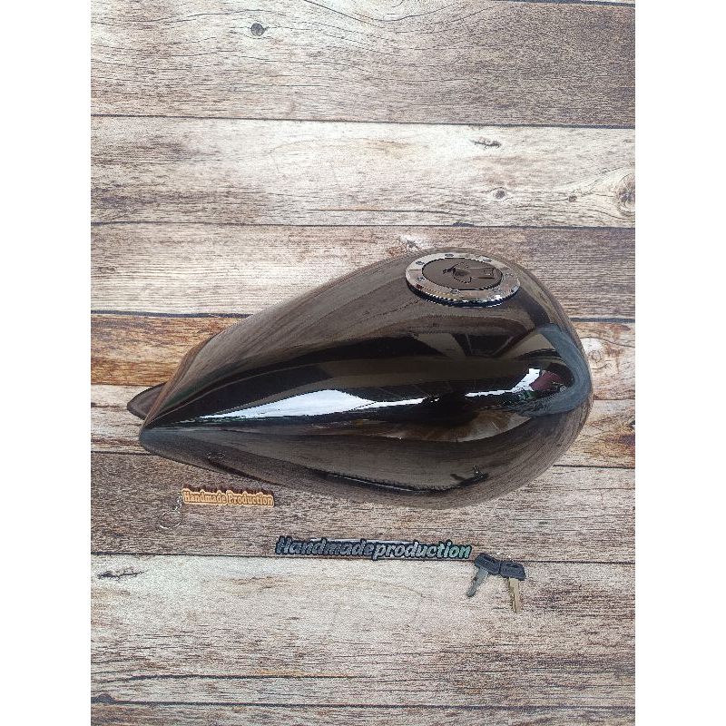 Jual Tangki Benelli Custom Bobber Japstyle Motor Custom Bobber Steed ...