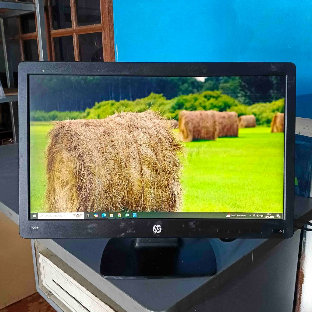 Jual Monitor Led Merk Hp P203 Ukuran Layar 20 Inch Kondisi Normal K008 ...