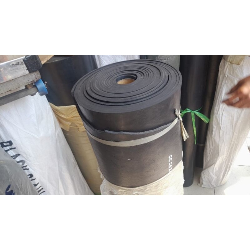 Jual Karet Hitam Lembaran/Rubber Sheet 6mm X Lebar 100cm X panjang 50cm | Shopee Indonesia