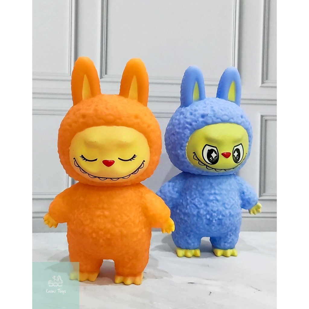 Jual Mainan Anak Boneka Labubu Figure Bahan Karet Nyala Lampu AR777 ...