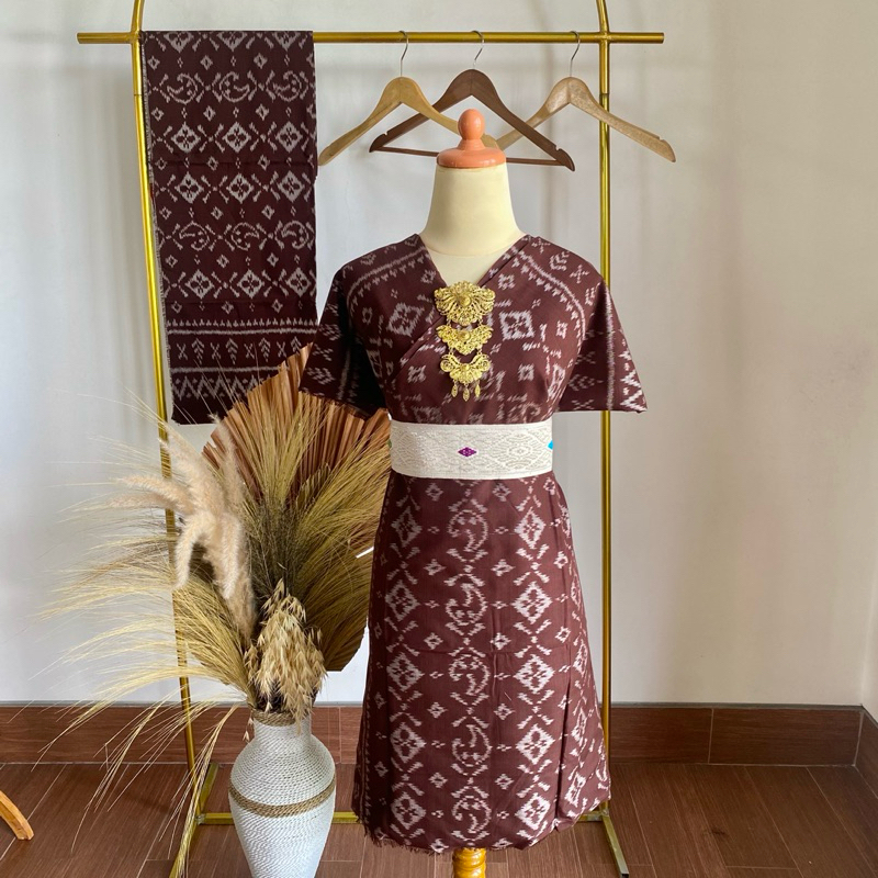 Jual KAIN TENUN ENDEK KHAS BALI MOTIF PALEMBANG COKLAT GRINGSING ...