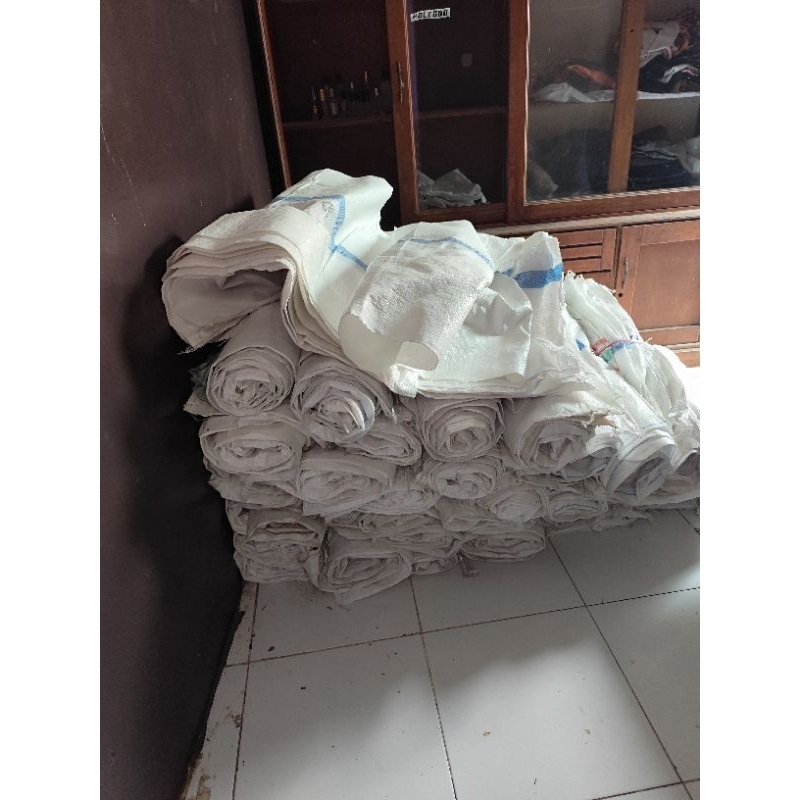 Jual KARUNG PLASTIK PUTIH / KARUNG BERAS KARUNG GABAH BEKAS BESAR JUMBO ...