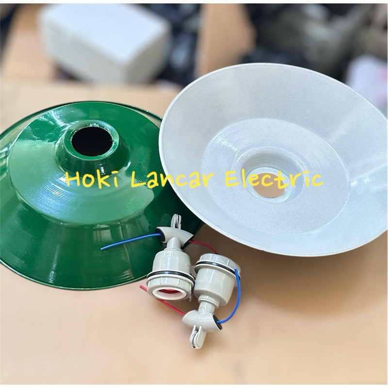 Jual KAP / FITTING E27 Hijau besar dan fitting E27 Jalan gantung fitting E27+ Kap Hijau Kap ...
