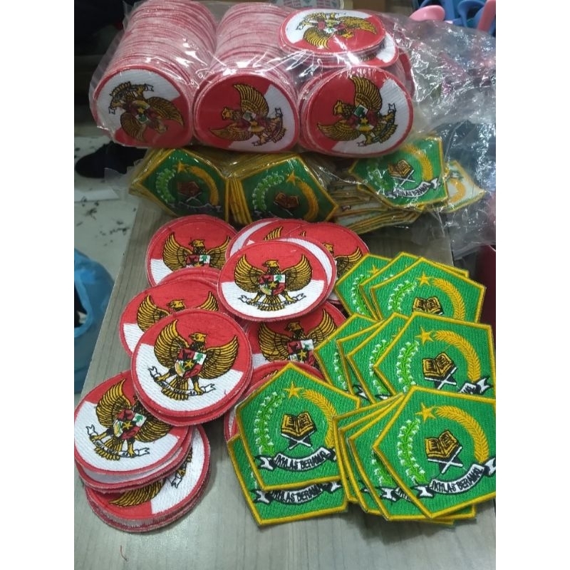 Jual bed garuda merah putih sama kemenag baru | Shopee Indonesia