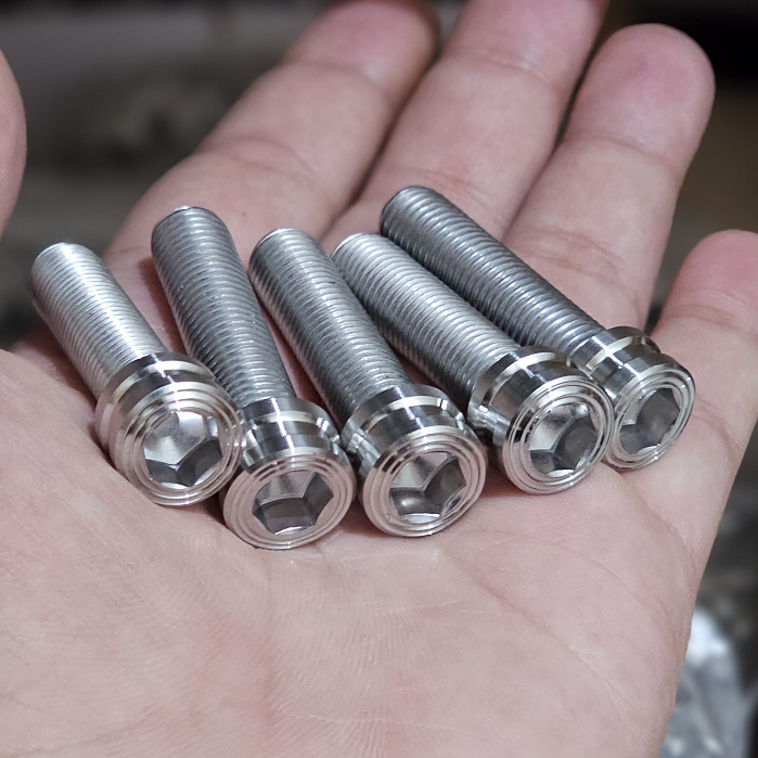 Jual baut L stainless m10 baut 14 panjang 2cm-7cm model Coak Tengah | Shopee Indonesia