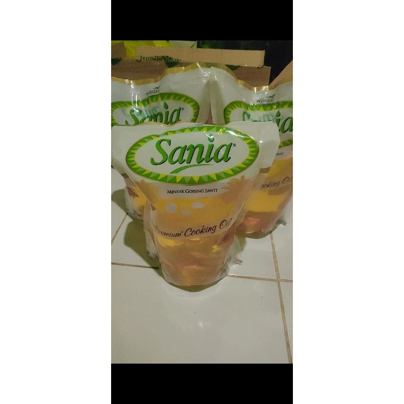 Jual Sania Minyak Goreng Premium Cooking Oil | Shopee Indonesia