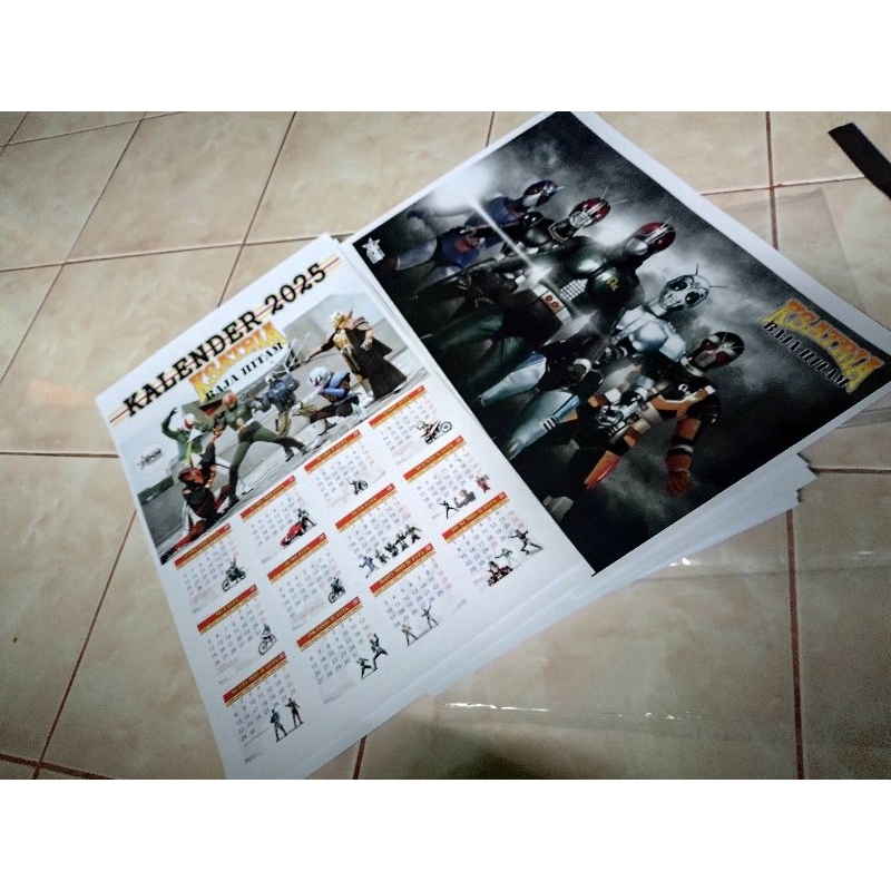 Jual kalender 2025 ksatria baja hitam + 4 poster | Shopee Indonesia