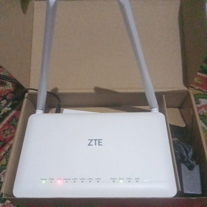 Jual Ruter Zte V3 ZXHN F670L | Shopee Indonesia