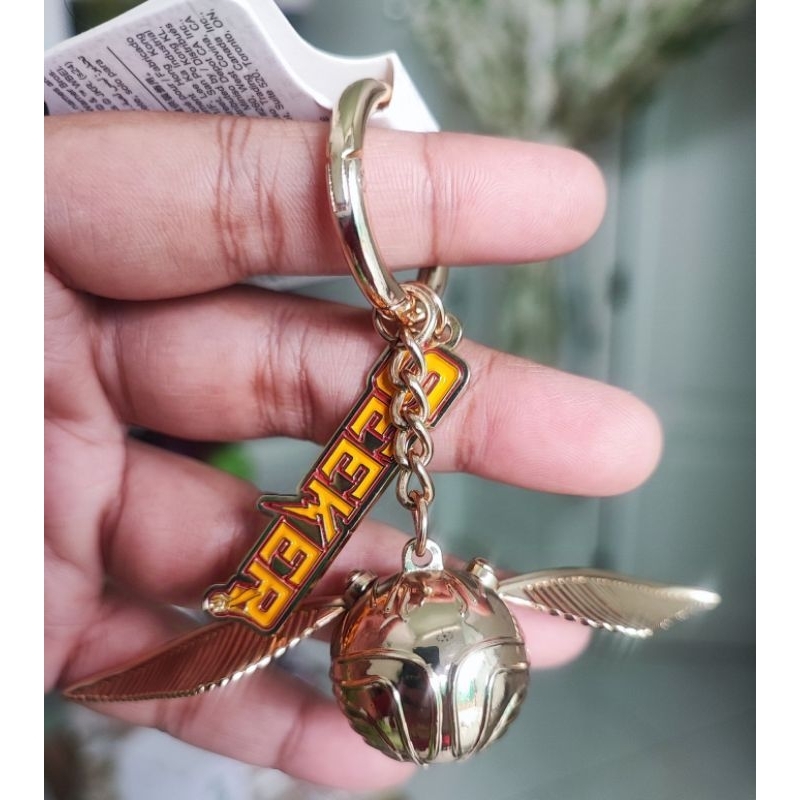 Jual [READY STOCK] Golden Snitch Keychain Miniso X Harry Potter ...