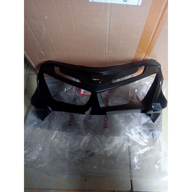 Jual garnis cover dudukan lis lampu depan garnish front hitam new vario ...