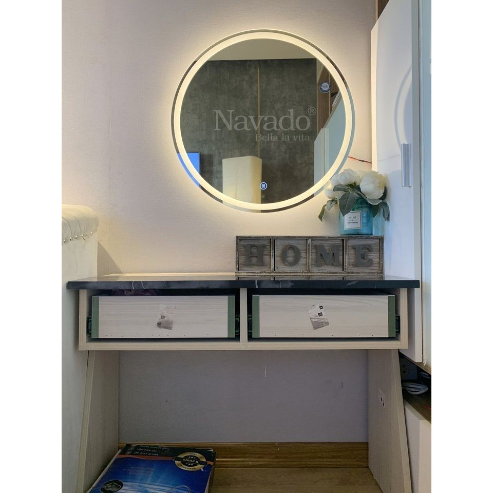 Jual Cermin LED aesthetic Touchscreen (Layar sentuh) cermin bentuk ...