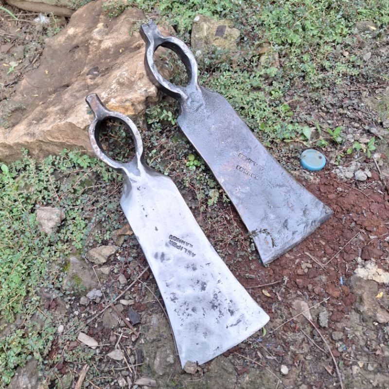 Jual cangkul ganco tanah iras bahan baja per asli - cangkul tanah anti ...