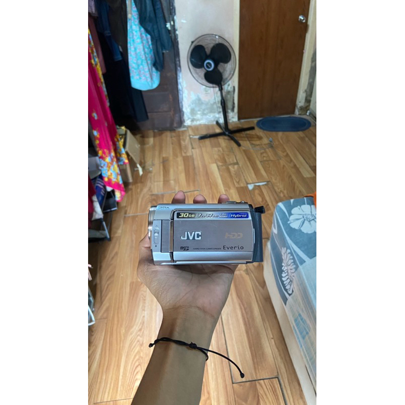Jual handycam JVC HDD everio 30gb | Shopee Indonesia