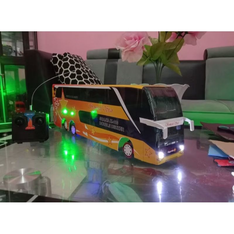 Jual miniatur bus variasi lampu telolet remote control | Shopee Indonesia