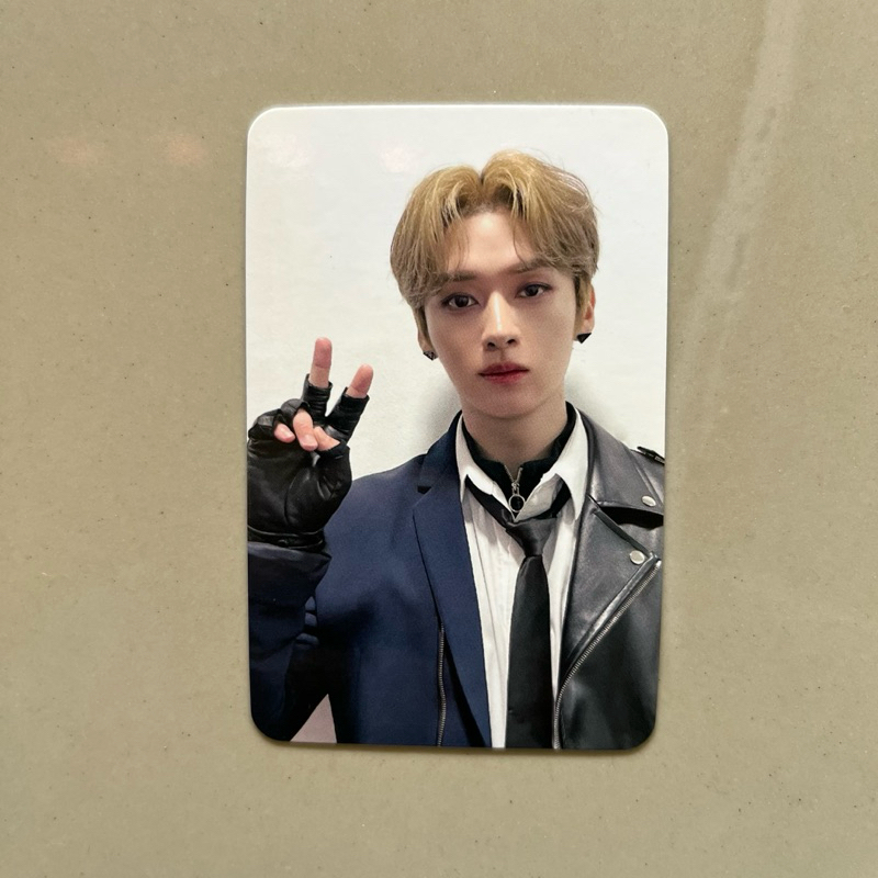 Jual STRAY KIDS - LEE KNOW PC ODDINARY BENE SHOPEE SOUNDWAVE VC ...