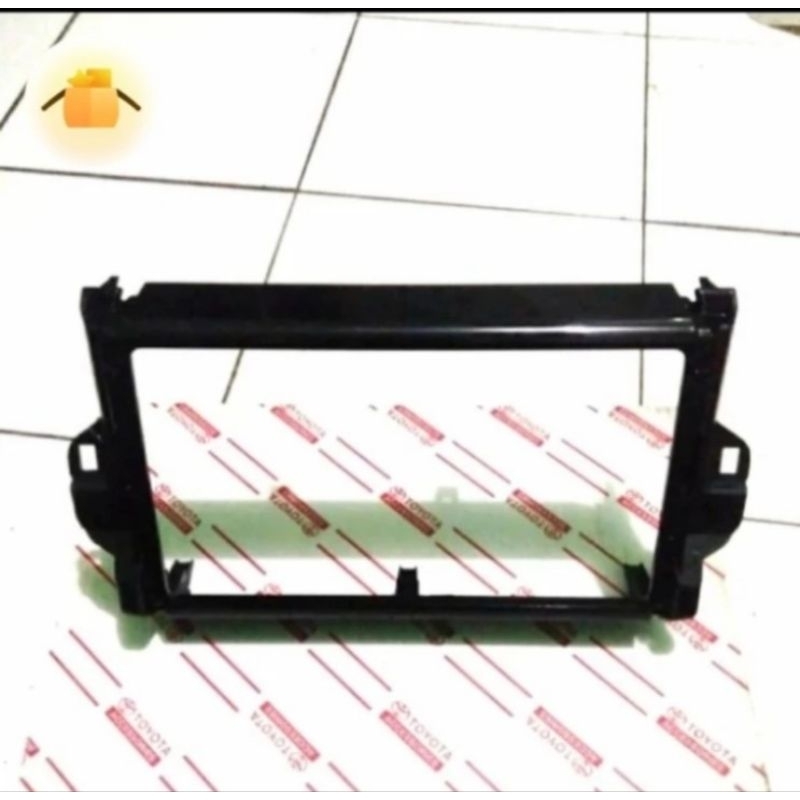 Jual Frame panel head unit Fortuner vrz 2016-2024 asli | Shopee Indonesia