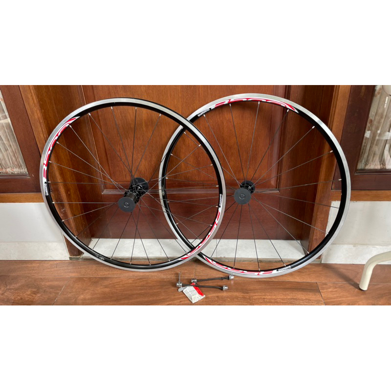 Jual Shimano Wheelset WH-R500 Tire Rims Road Bike Sepeda Balap | Shopee ...