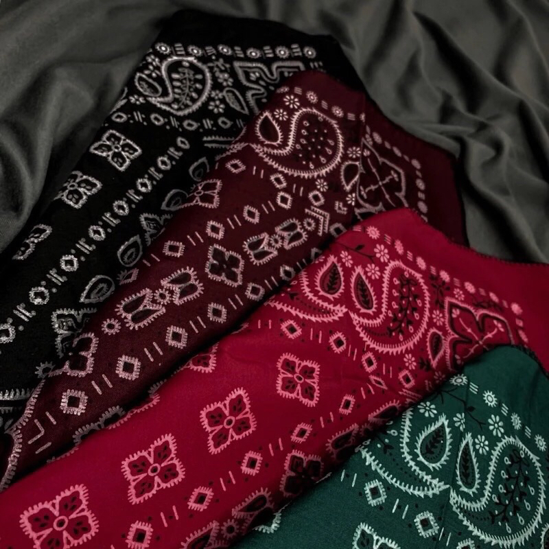 Jual Slayer Bandana scraft Saputangan motif batik Kain slayer cowboy ...