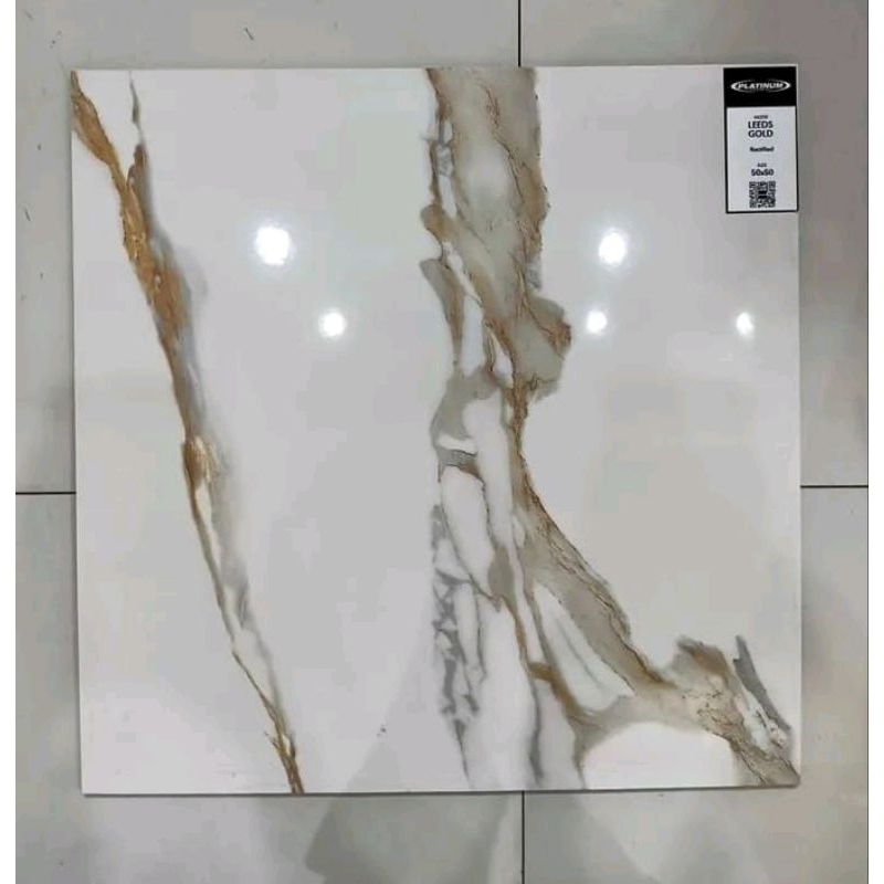Jual Keramik Lantai 50x50 Glossy Putih Corak Gold Emas Motif Acak ...