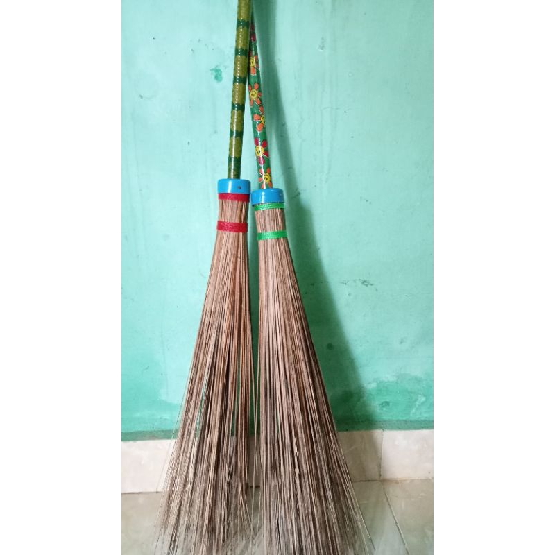 Jual sapu lidi gagang kayu/sapu lidi gagang kayu bagus | Shopee Indonesia