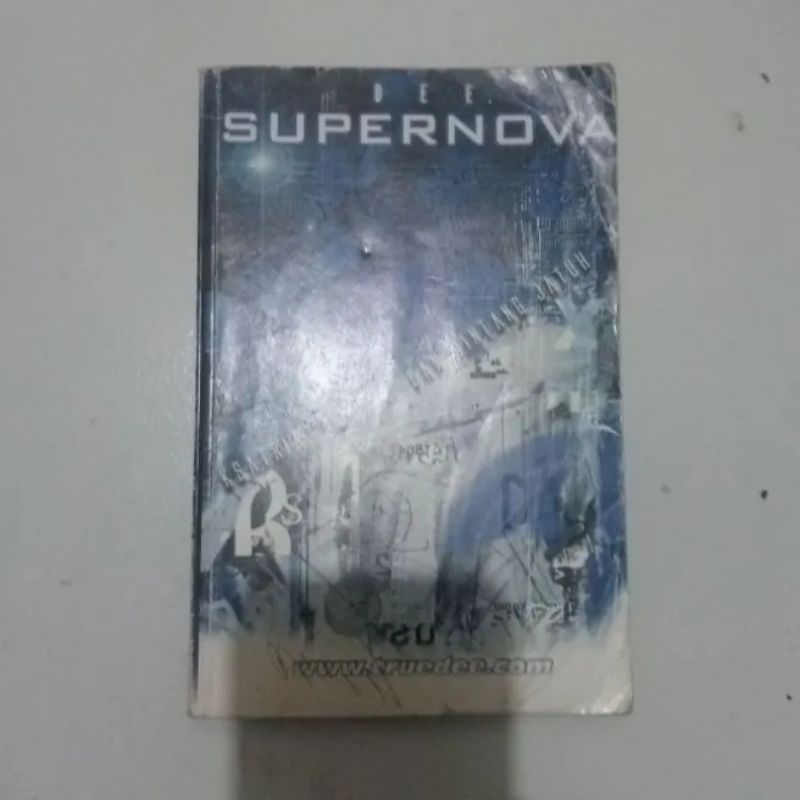 Jual Novel SUPERNOVA Dee Lestari Bekas Baca Deskripsi | Shopee Indonesia