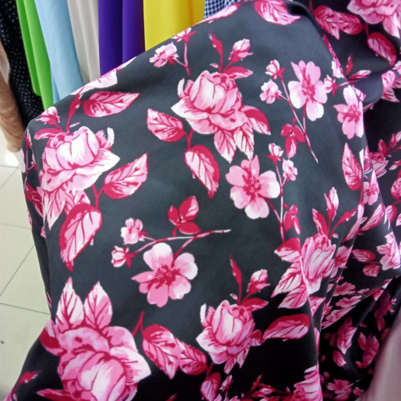 Jual Kain - Kain Silk Motif Bunga Import - Kain Satin Silk - Kain ...