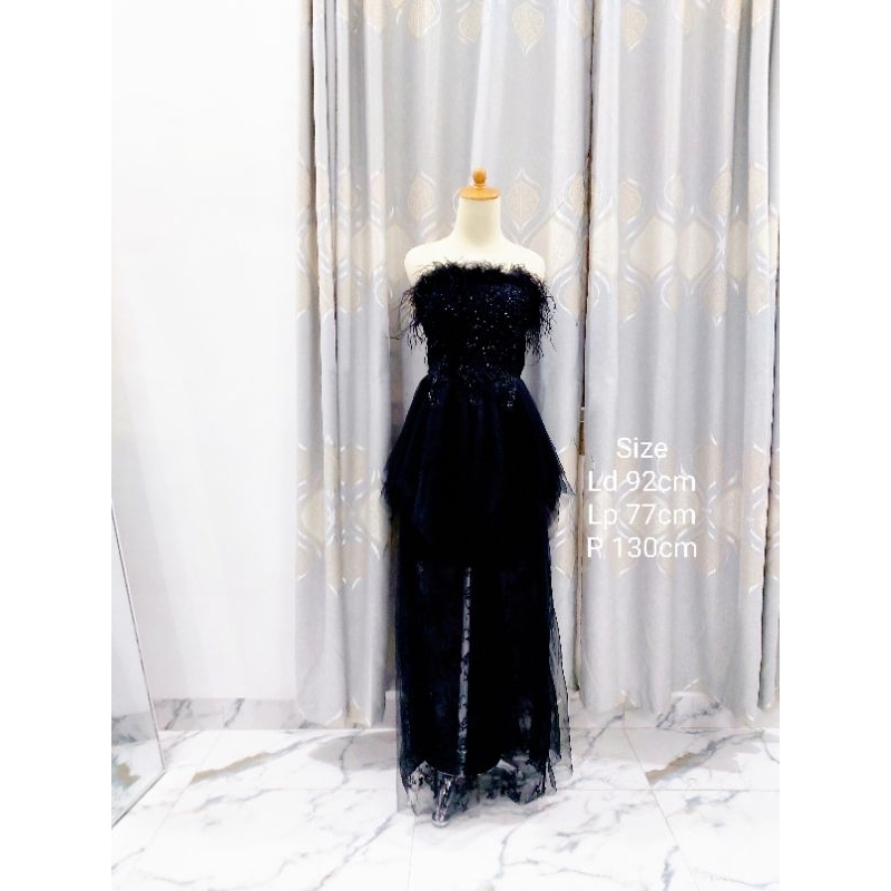 Jual Gaun Pesta Hitam Kemben Bulu | Shopee Indonesia