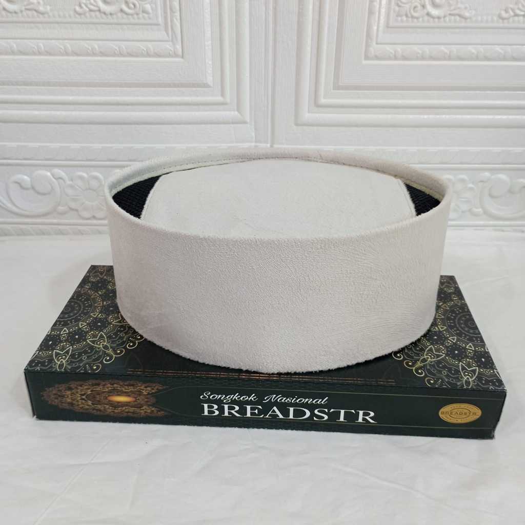 Jual Peci Pria Model Terbaru Pertama Di Indonesia Tinggi 9cm Merk ...