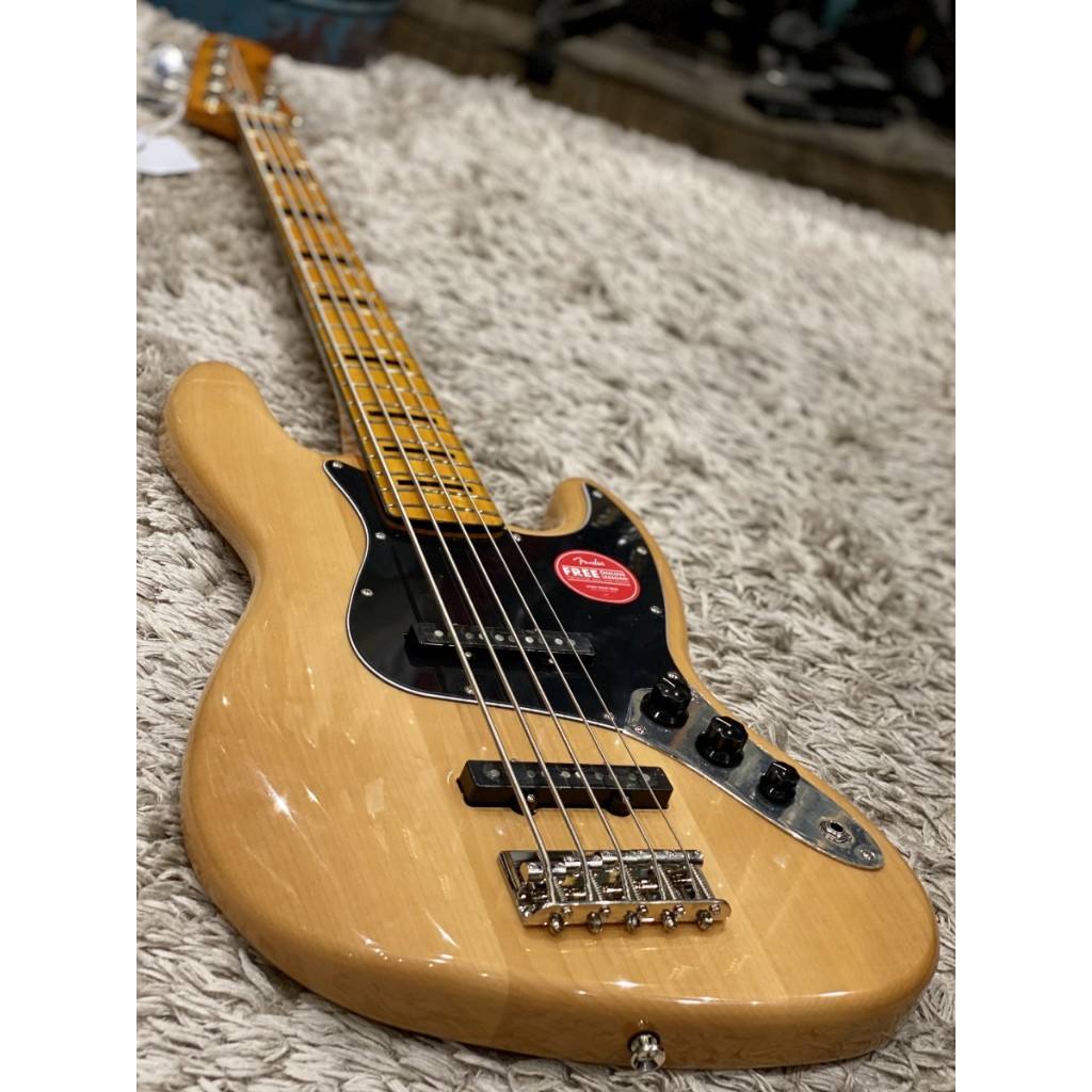 Jual Squier Classic Vibe 70s Jazz 5-String Bass Guitar Maple FB Natural ...