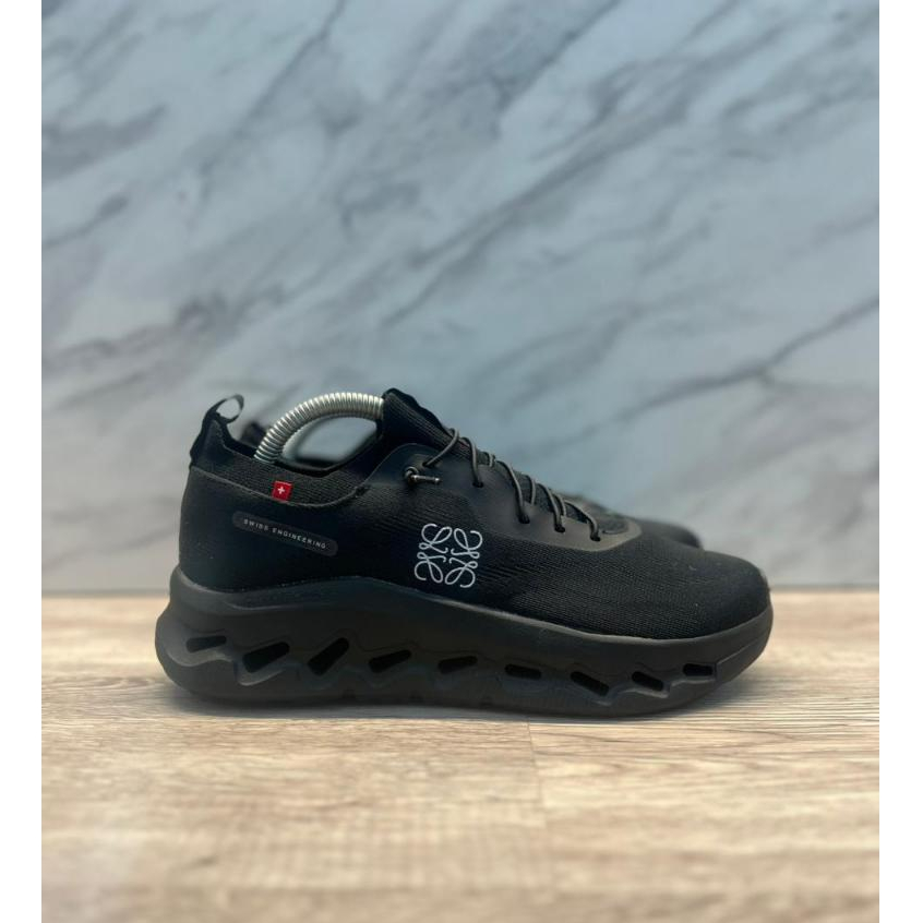 Jual sepatu sneakers pria wanita ON CLOUDTILT LOEWE FULLBLACK | Shopee ...