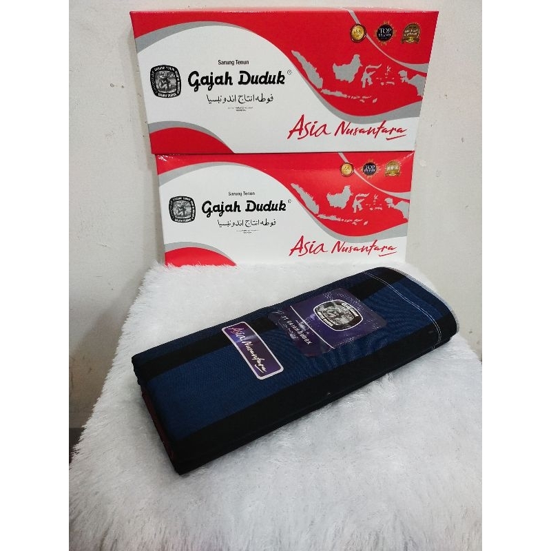 Jual sarung tenun gajah duduk Nusantara motif kotak kombinasi full katun tenun pilihan | Shopee ...