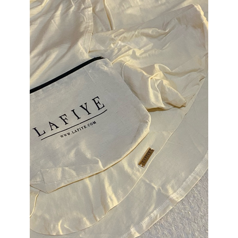Jual LAFIYE Skiv Tie Cream USED | Shopee Indonesia