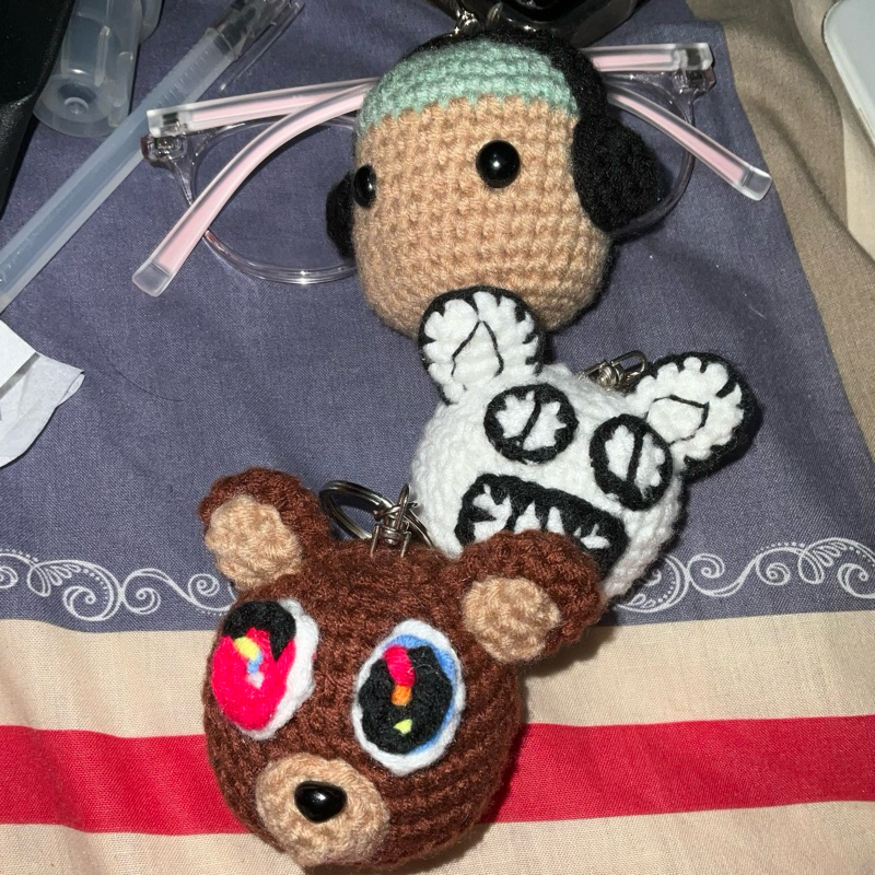 Jual Boneka Gantungan Kunci Karakter Frank Ocean/Radiohead/Kanye Bear ...