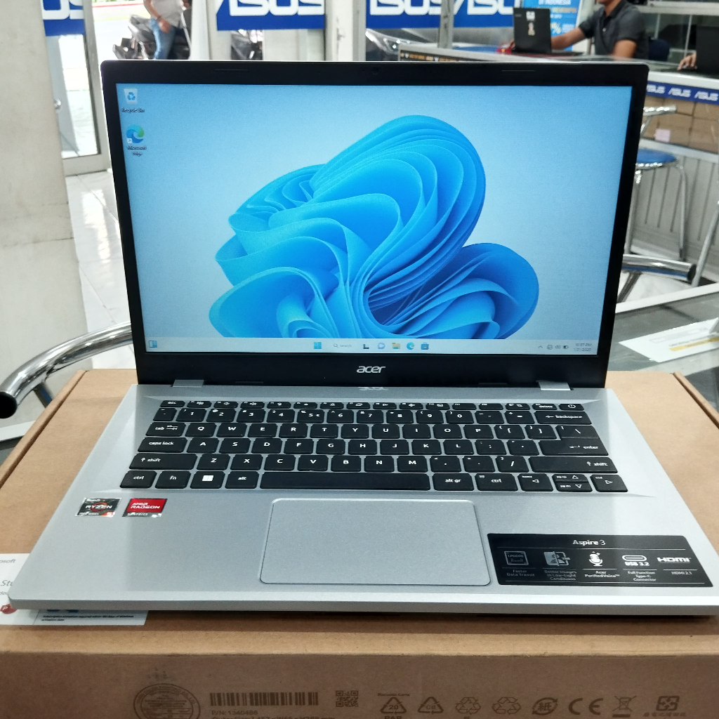 Jual Acer Aspire 3 A314-23M Ryzen 5 7520U RAM 8GB SSD 512GB Layar 14 ...
