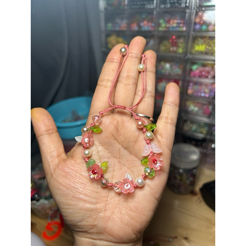 Jual Gelang tali serut, gelang bunga | Shopee Indonesia