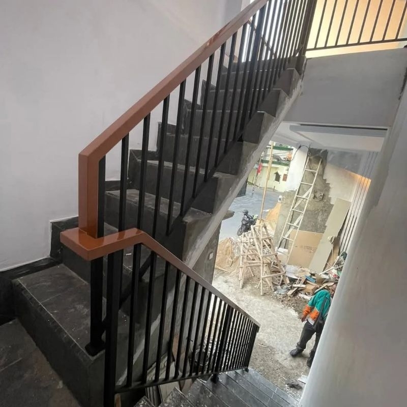 Jual reling tangga pagar tangga besi kayu custom | Shopee Indonesia
