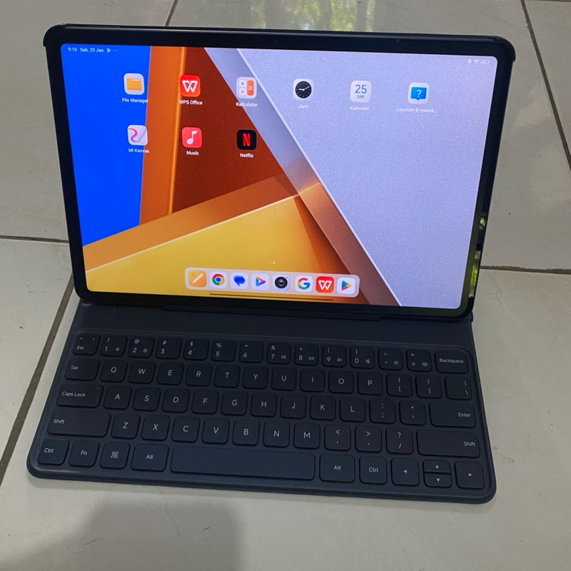 Jual Poco Pad 8/256GB Garansi Resmi + Keyboard | Shopee Indonesia