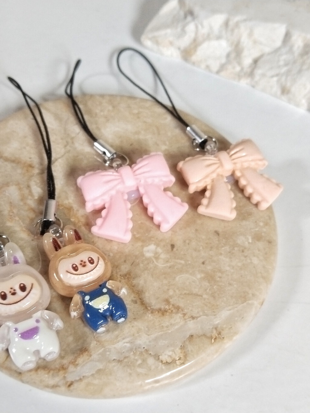 Jual [FREE BOX + GIFT] Gantungan HP Labubu Pita Pink Coklat Aksesoris ...