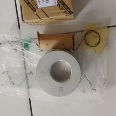 Jual piston toyota landcruiser lc80 VX80 1HD-T 1HZ standart | Shopee ...