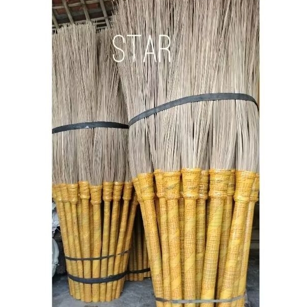 Jual sapu lidi gagang panjang /sapu lidi kelapa GAGANG DI LILIT kuat ...