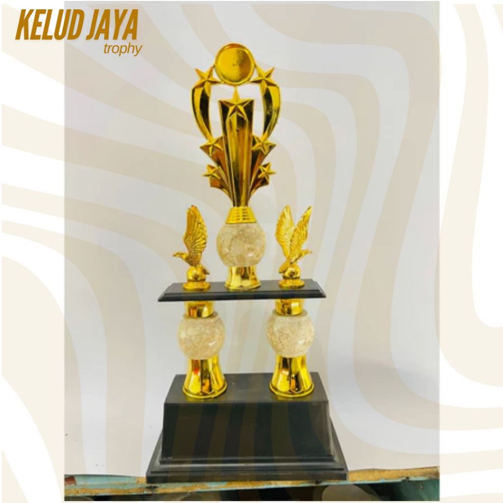 Jual Piala Kaki 2 Tatakan Hitam Pilar Marmer Atas Marmer Bintang ...