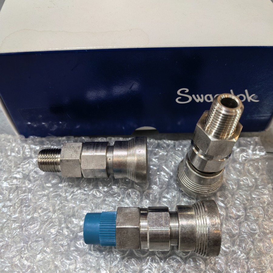Jual Quick Connect Body 1/4" MNPT SS316 Swagelok SS-QC6-B-4PM | Shopee ...